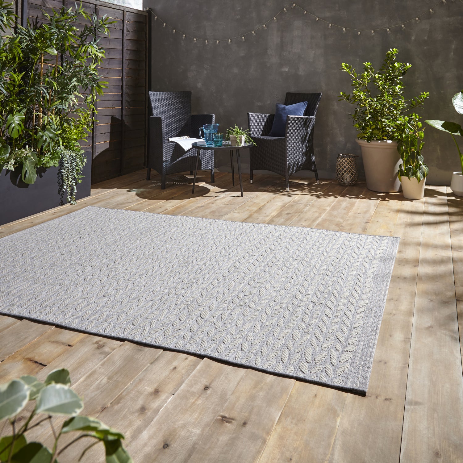 Outdoor Rugs | Julian Charles Home