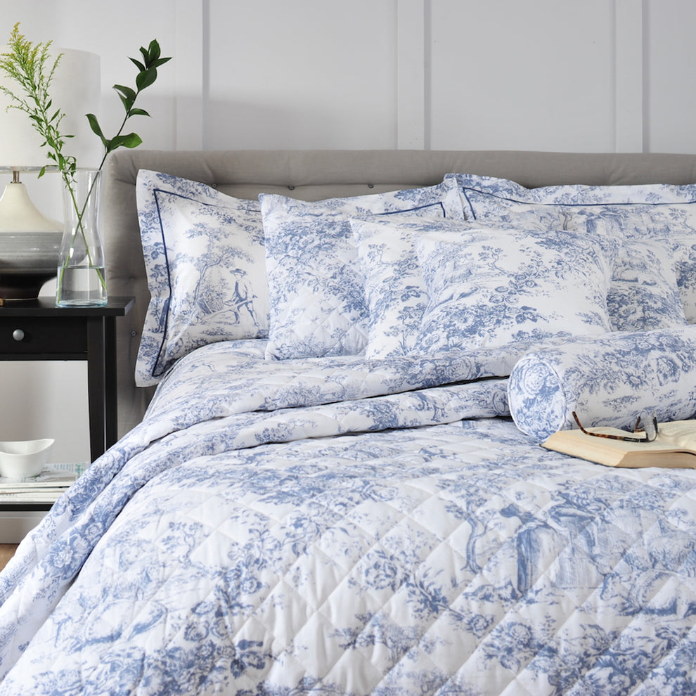The Lyndon Company Toile Blue Printed Cotton Duvet Cover – Julian ...