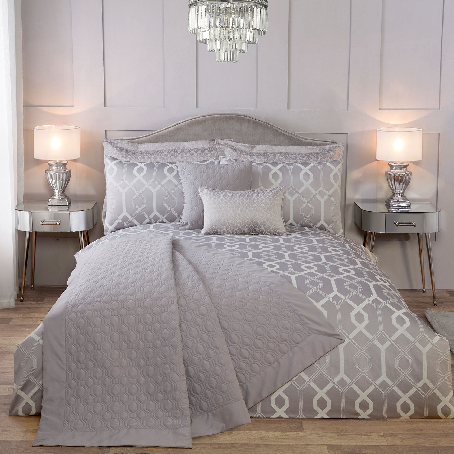 Harrison Silver Geo Jacquard Duvet Cover – Julian Charles Home