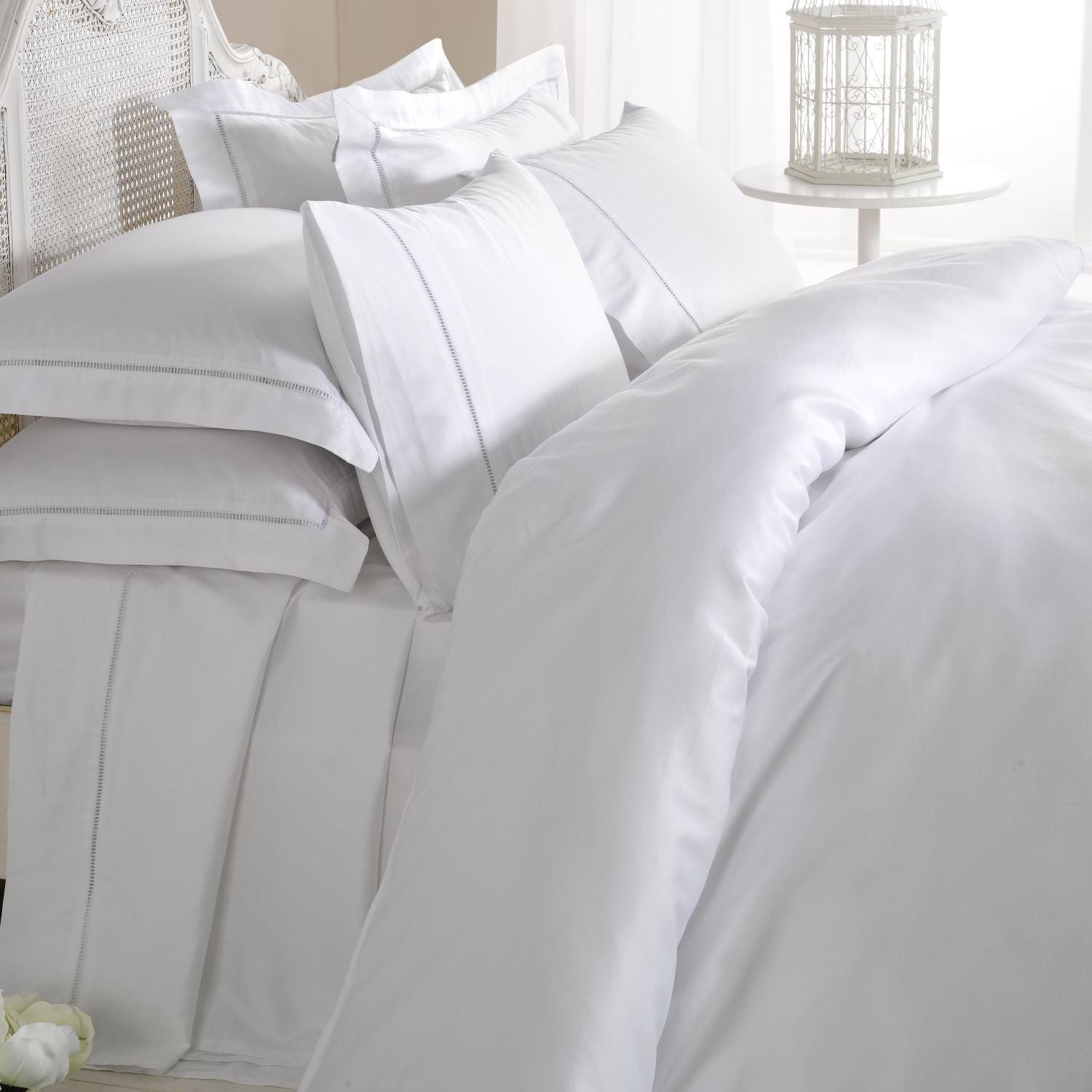 White 1000 Thread Count 100% Cotton Extra Deep (40cm) Fitted Sheet ...
